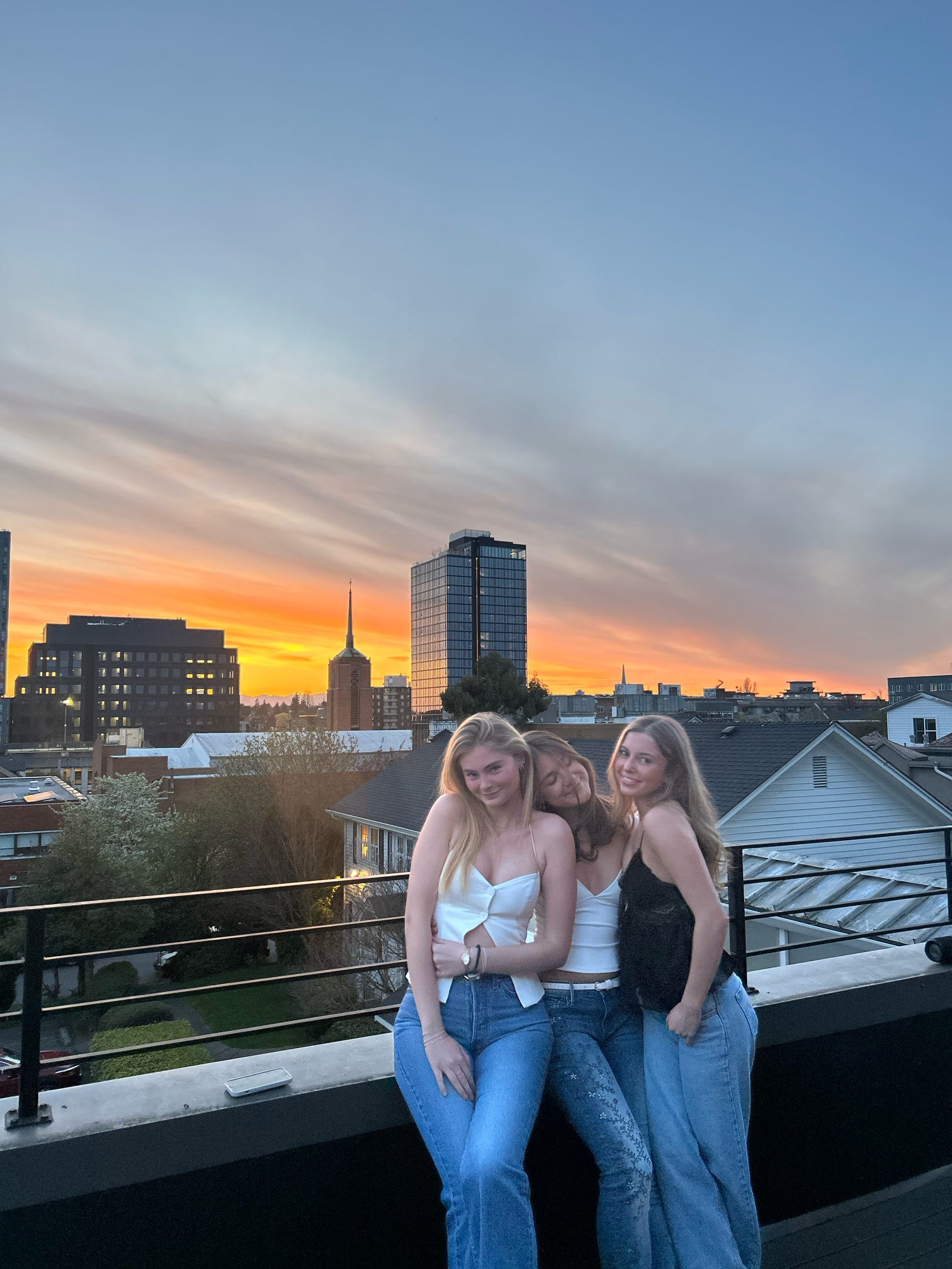 About – University of Washington – LAMBDA CHAPTER